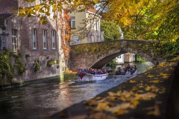 9 must-see fall foliage spots in US and Europe - LuggageHero