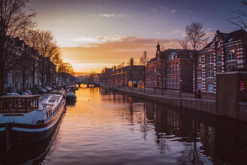 Luggage Storage Amsterdam From €1 | Book Now, Pay Later